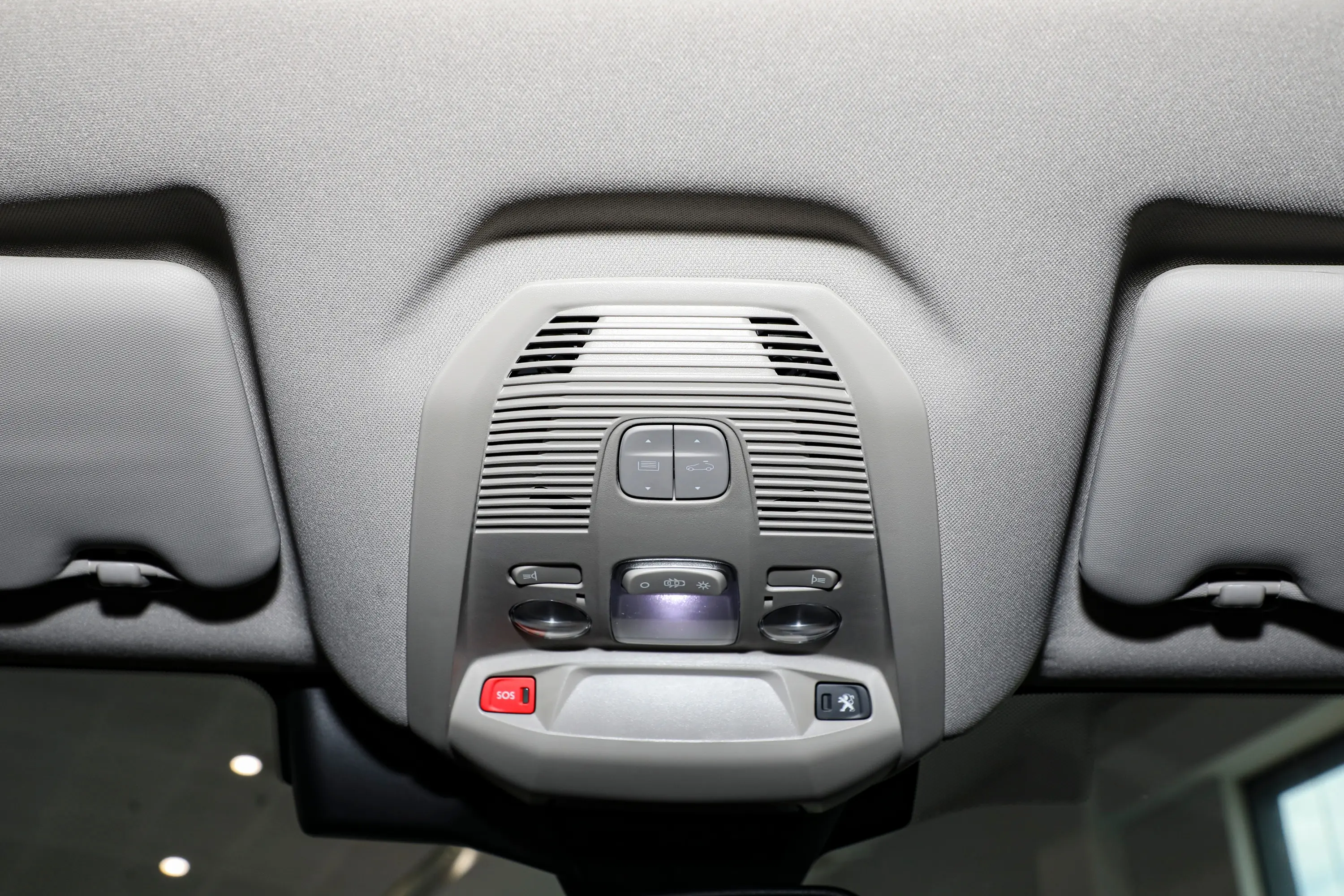 【标致5008400THP 挚爱满座版 7座中控图片-汽车图片大全】-易车