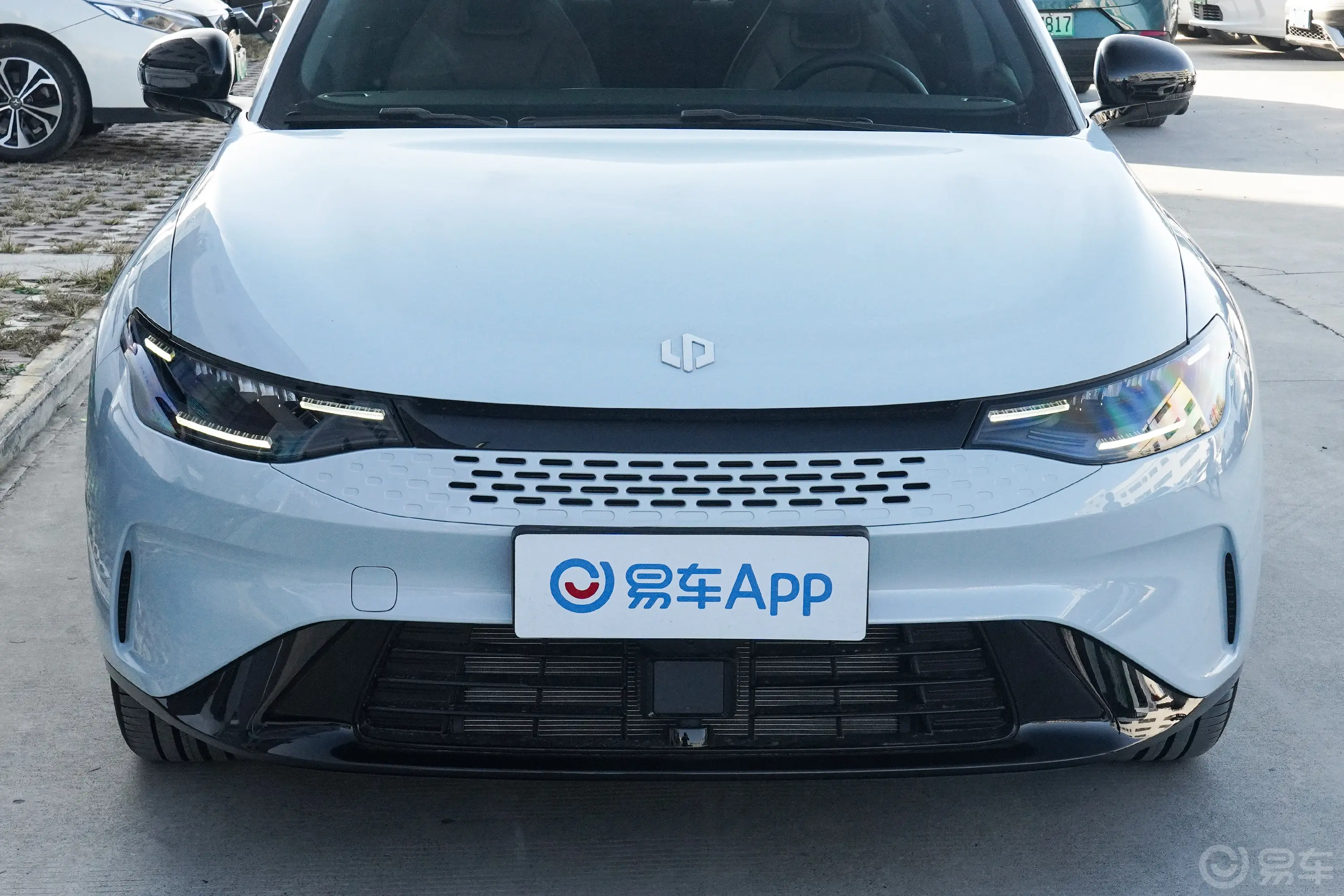 【零跑C01增程版 1.5L 316km 舒享版外观细节图片-汽车图片大全】-易车