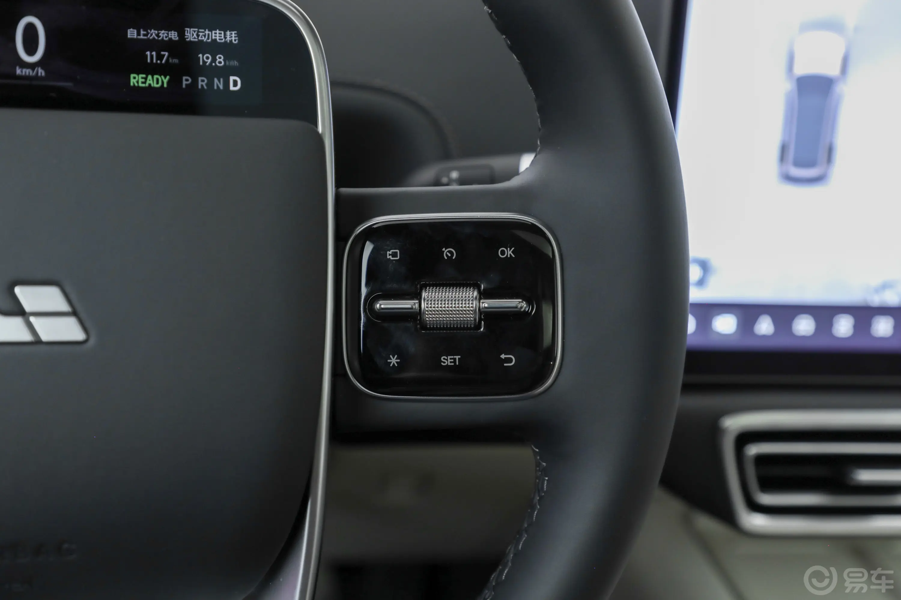 【理想L8L8 Pro右侧方向盘功能按键图片-汽车图片大全】-易车