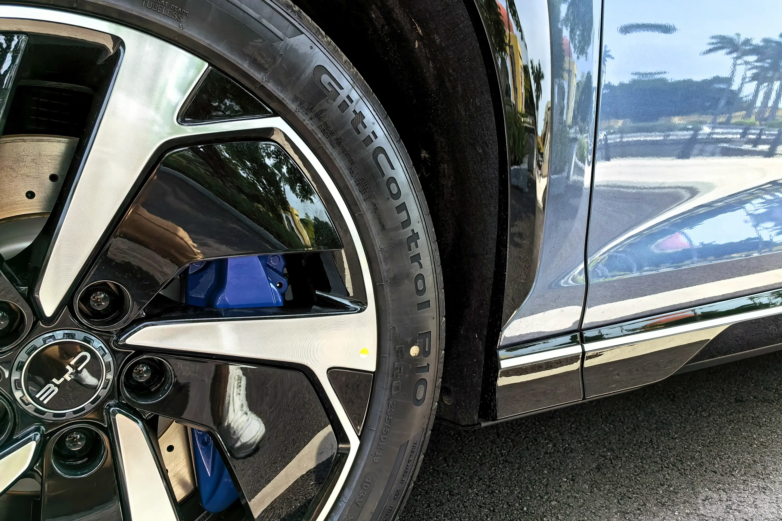 【海狮07EV610km 后驱610智航版动力底盘图片-汽车图片大全】-易车