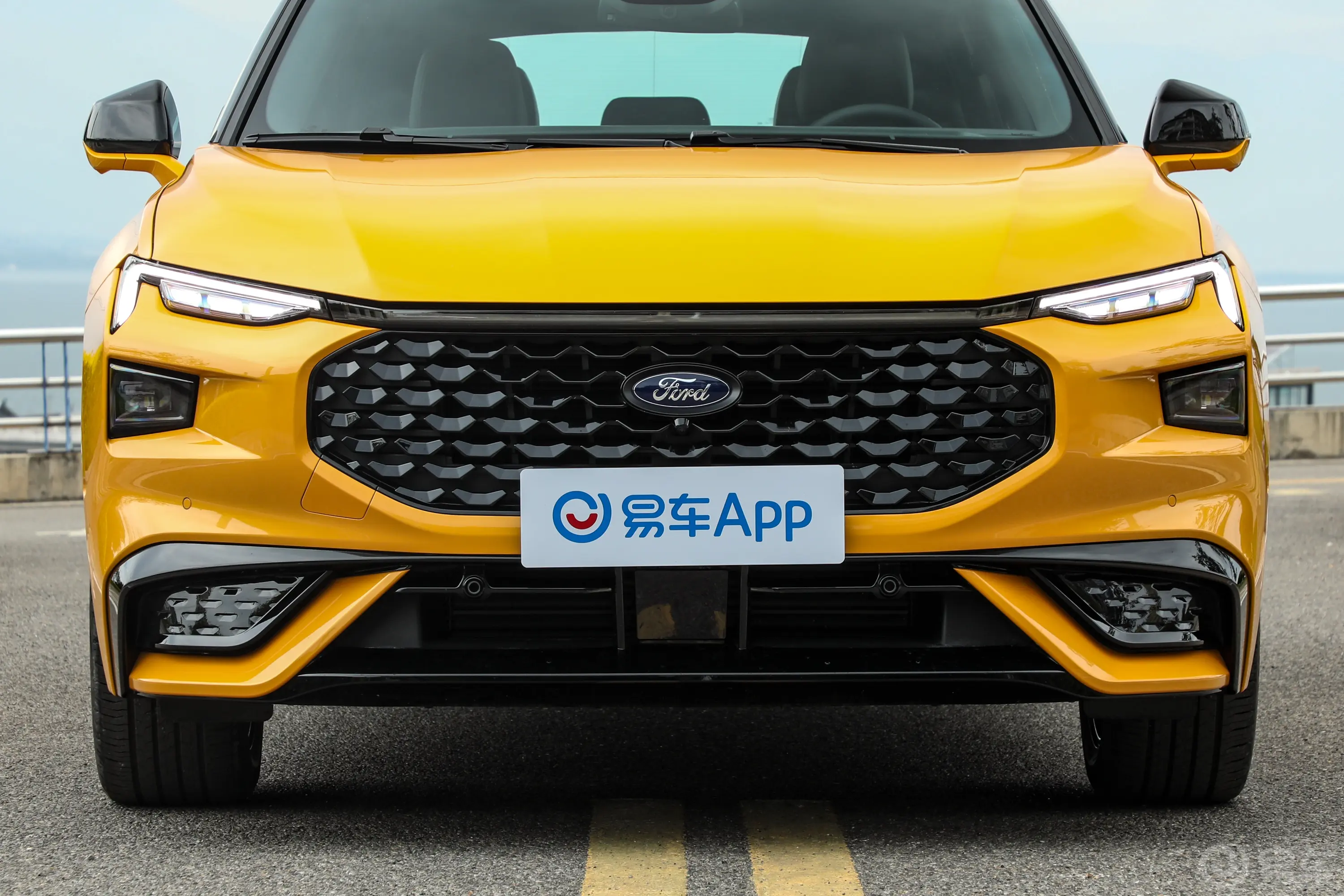 【蒙迪欧E-混动 2.0T EcoBoost 运动版ST-Line外观细节图片-汽车图片大全】-易车