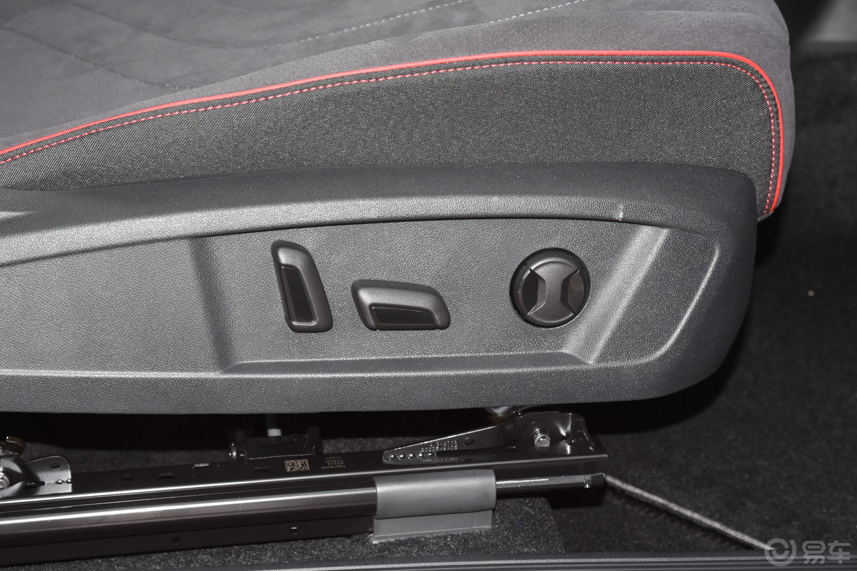 【大众ID.3GTX套件款 451km 出众版副驾座椅调节图片-汽车图片大全】-易车